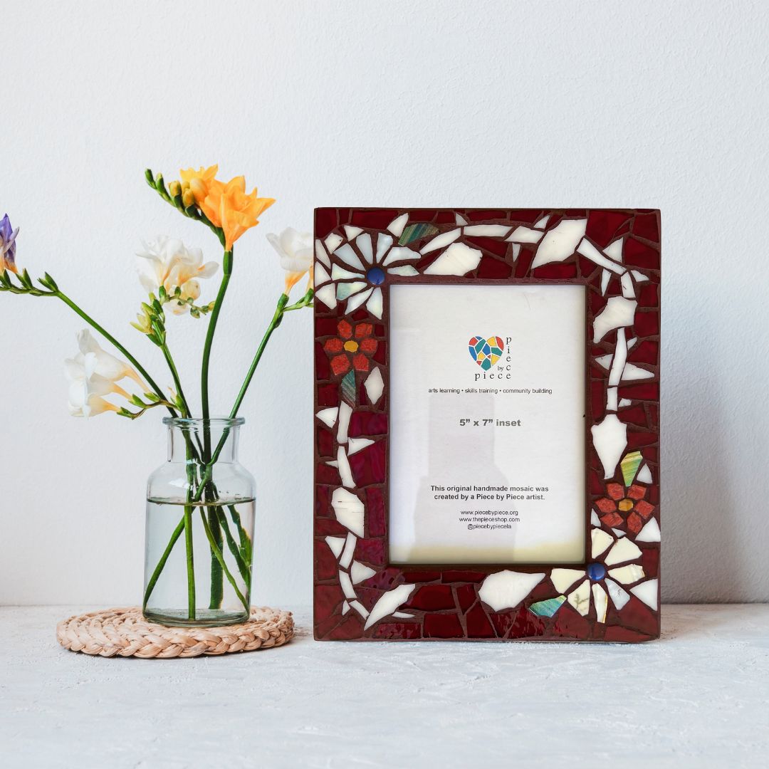 Scarlet Garden | 4x6 Picture Frame, Mosaic Home Decor Accents, Handmade ...